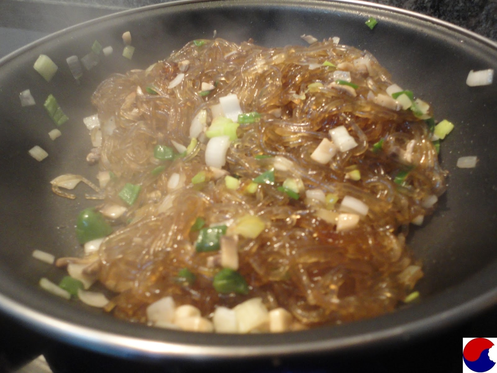 Comiéndome Corea: Kim mari, 김 말이. Comida callejera coreana.