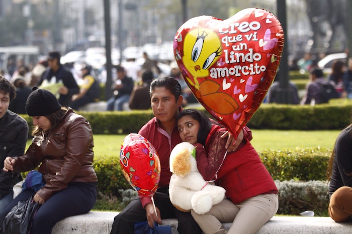 En pareja o con amigos, los mexicanos sí celebran el día del amor y la ...