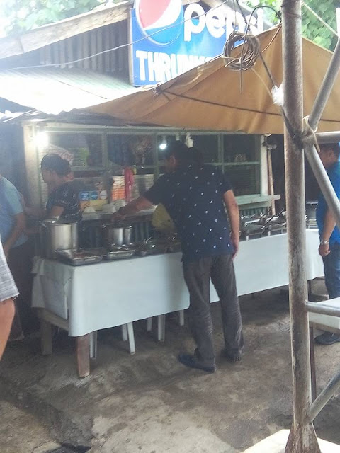Incoming President Rodrigo R. Duterte Spotted Eating In A Carinderia