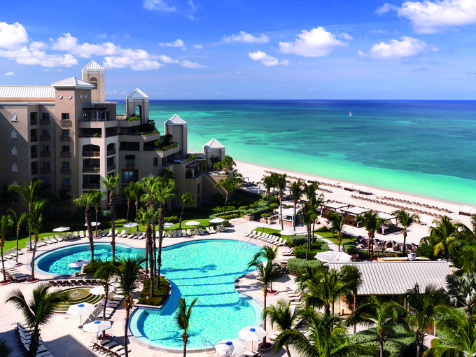 Top 10 Amazing beach resorts around the world | Amazingly Beautiful ...