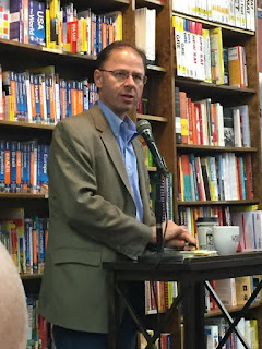 Live Love Read Review: Juan F. Thompson--Stories I Tell Myself: Growing ...