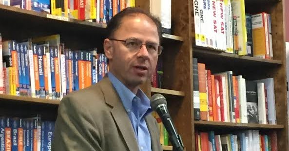 Live Love Read Review: Juan F. Thompson--Stories I Tell Myself: Growing ...