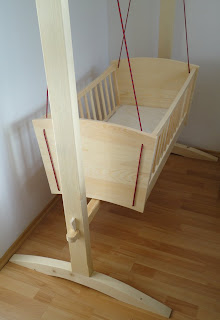 Woodworking Diary: Hanging cradle