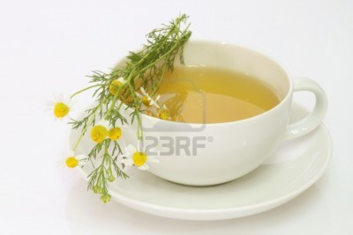 LOS MEJORES REMEDIOS NATURALES PARA LA BELLEZA Y LA SALUD: TE DE MANZANILLA