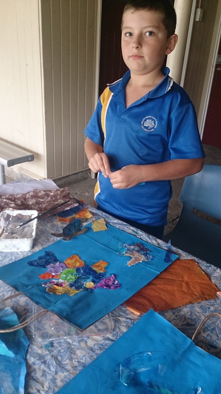 Mt Perry Arts Group Inc.: Paper Collage workshop with the Mt Perry ...