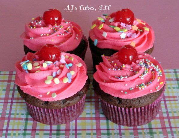 AJ's Cakes: Maraschino Cherry Cupcakes