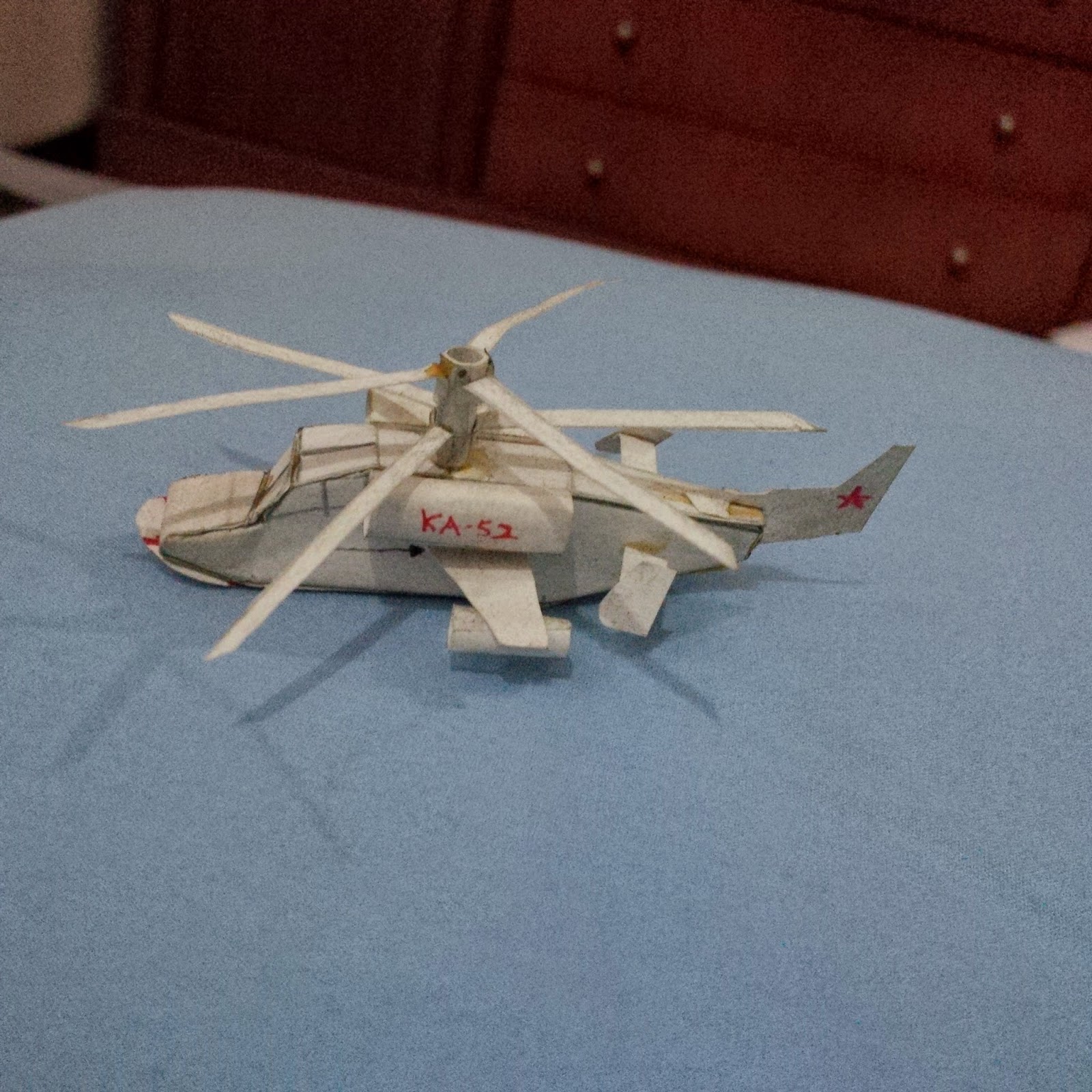 PAPERCRAFT: KA 52 Alligator