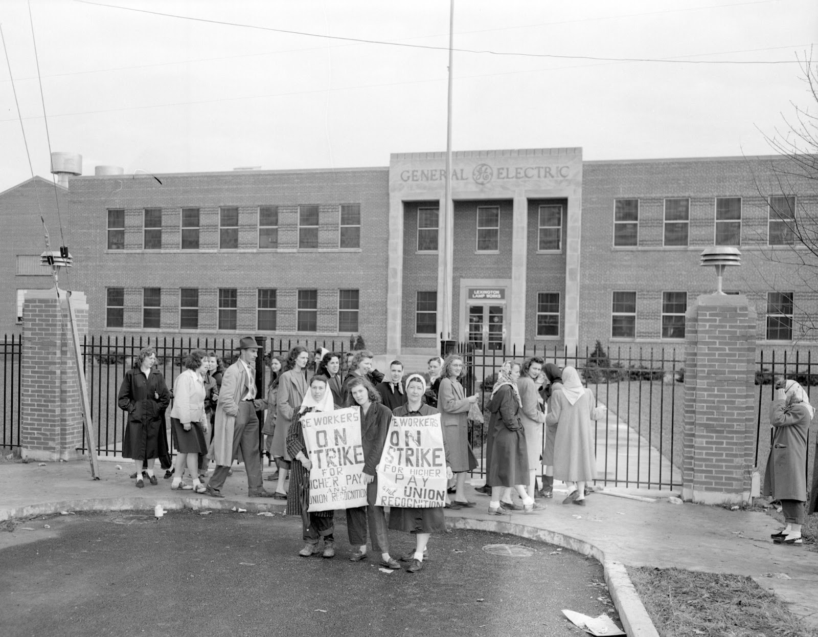 Curiosities & Wonders: General Electric strike