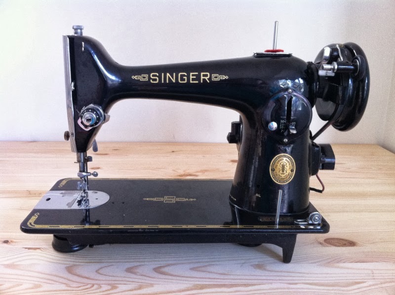 O Hello Sunshine: My Vintage Sewing Machine - A Singer 201K-3