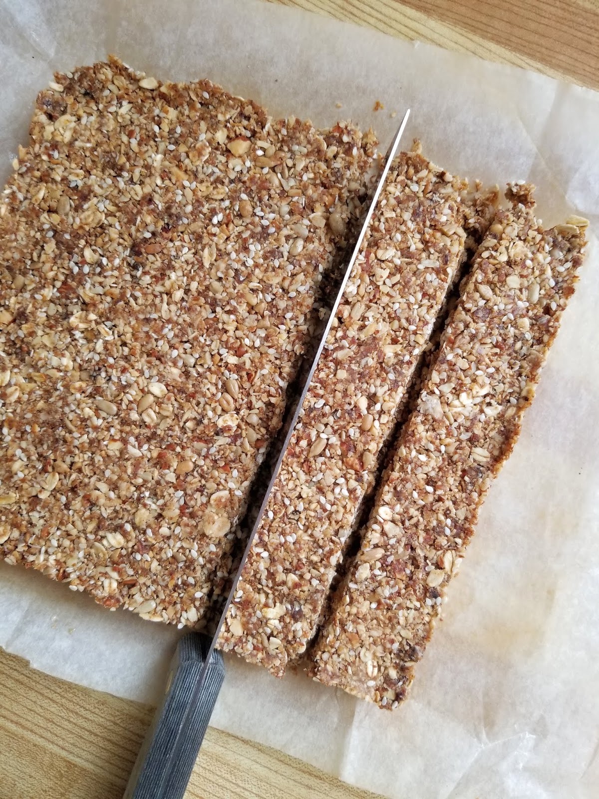 Hot and Cold Running Mom - Just my Stuff: Healthy No Bake Breakfast Bars