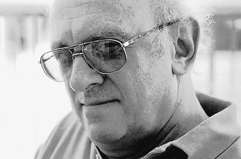 . LA PASIÓN GRIEGA .: PETROS MÁRKARIS IMPARTIRÁ UN CURSO SOBRE NOVELA ...