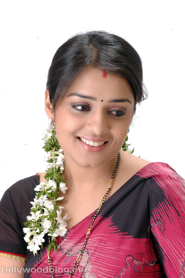 4allactress: Nikitha images