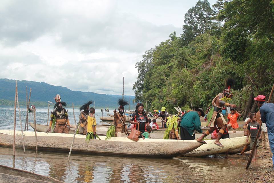 KUTUBU KUNDU AND DIGASO FESTIVAL: Kutubu Kundu & Digaso Festival still ...