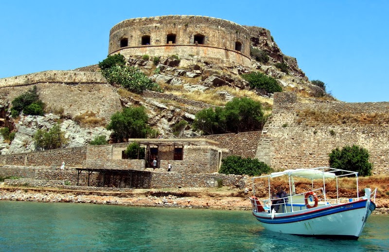 Robin's Nest ...Crete: SPINALONGA - THE ISLAND WITH A LONG HISTORY