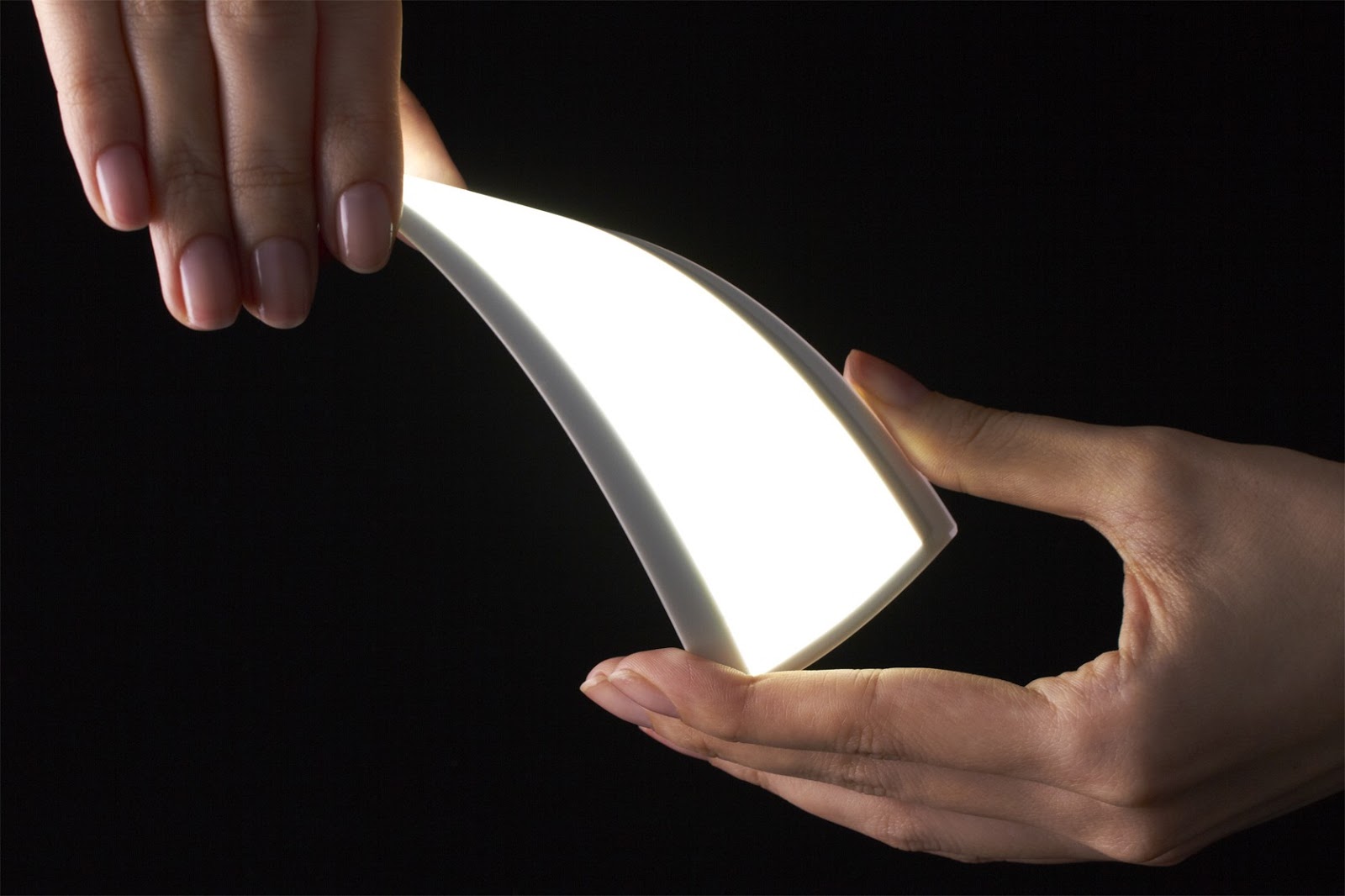 Konica Minolta和Pioneer合資成立新OLED照明公司 - OLED 資訊站