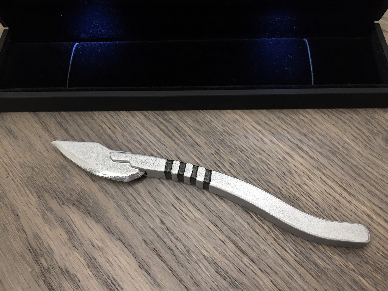 Blade Runner: 2049 Wallace's Personal Scalpel Replica