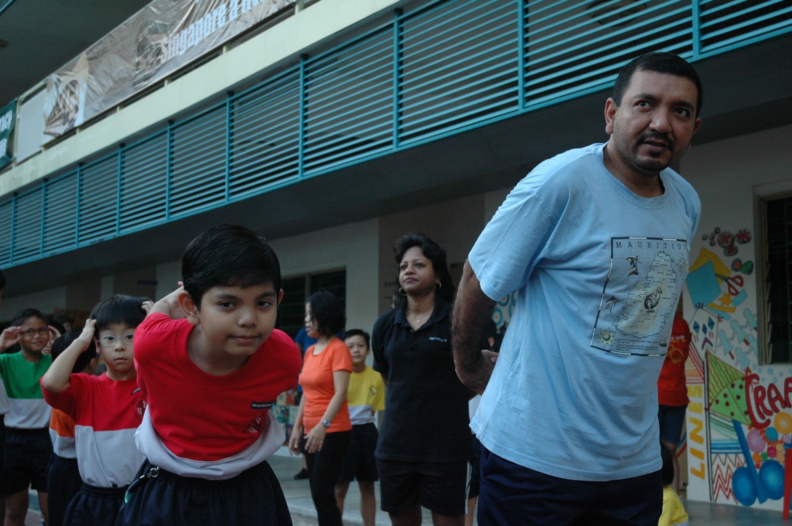 Meridian Primary School Singapore: Friday Exercise With Parents