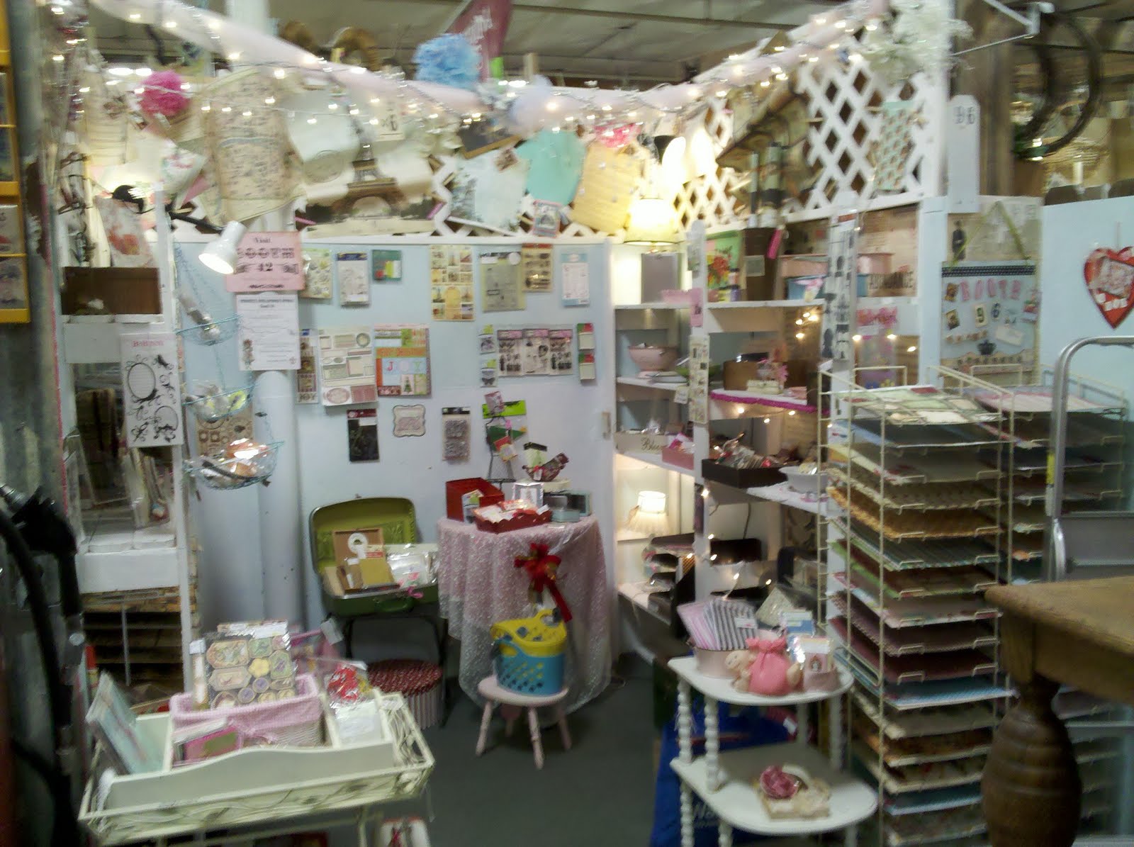 Phoenix Scrapbook Store: What's New in Booth 96?