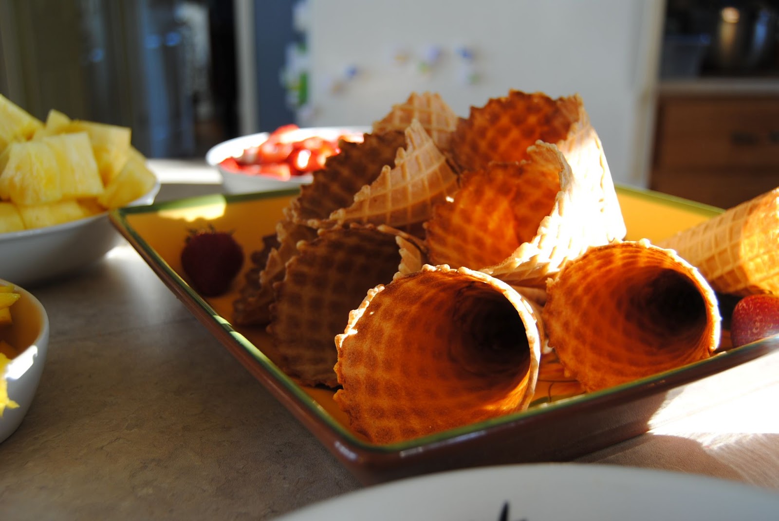 Kate's Kitchen: Waffle cone dessert