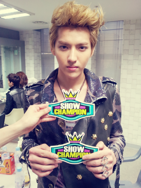Inside the Kpop Fandoms: Get to Know the EXO-M Members