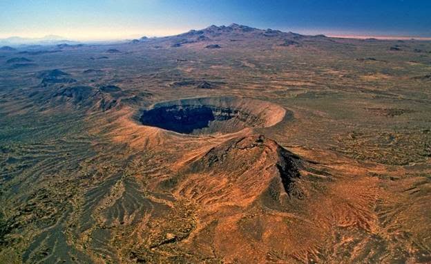 Bentuk-Bentuk Gunung Api - Geograph88