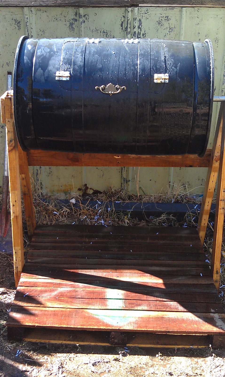 Composting: Compost Station