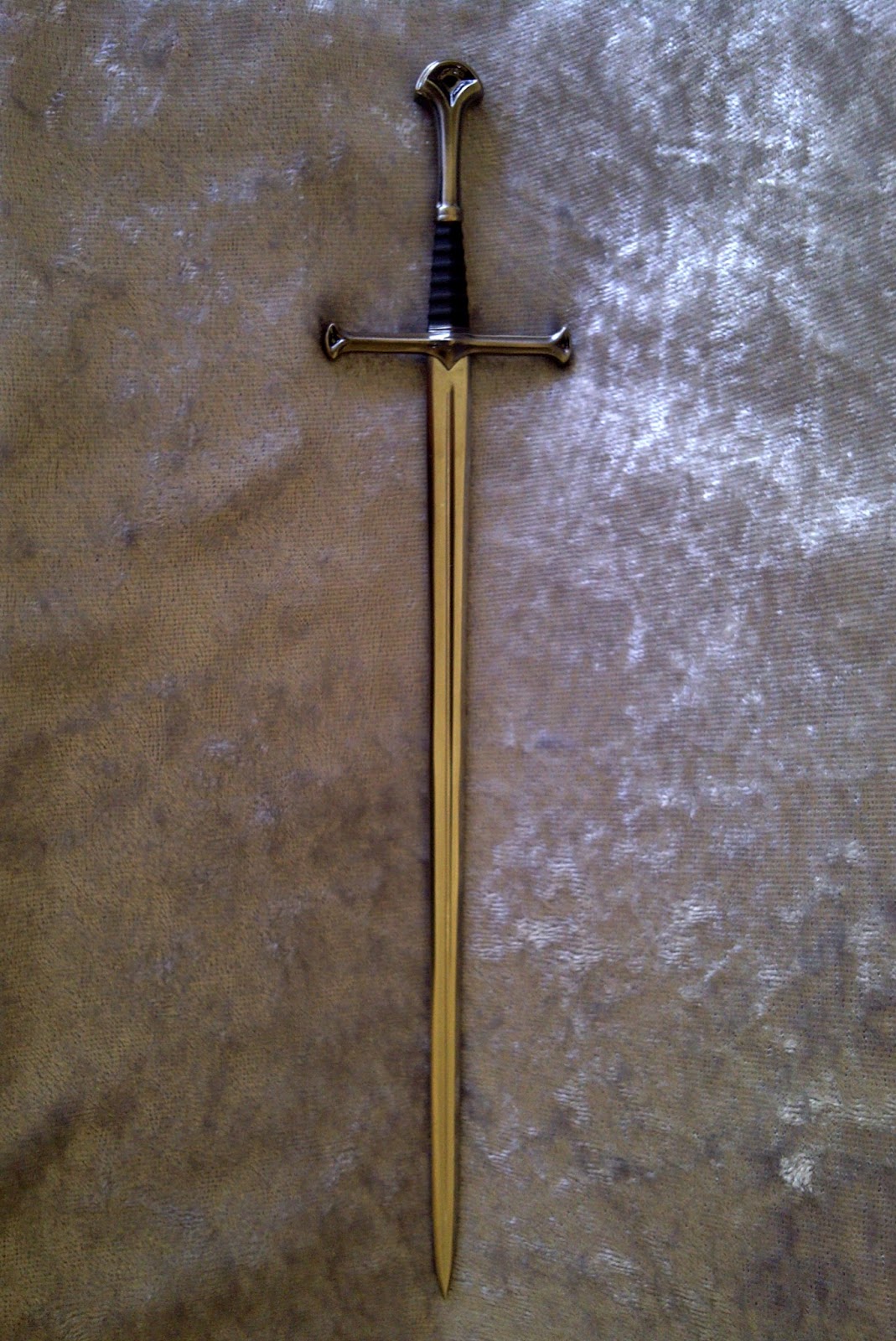 The World of Daniel: Tiaras and Trinkets on Tuesday (Swords)