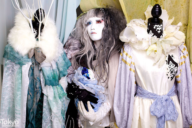 Mocha-san's Art Diary: Japanese Subculture Shiro-Nuri