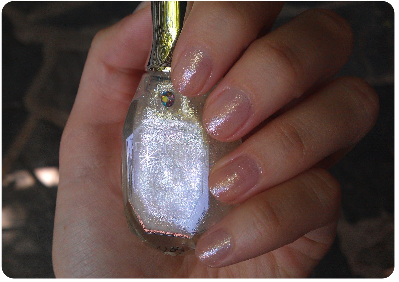 Miss Claira-Bella: Sally Hansen's Diamond Strength Polish
