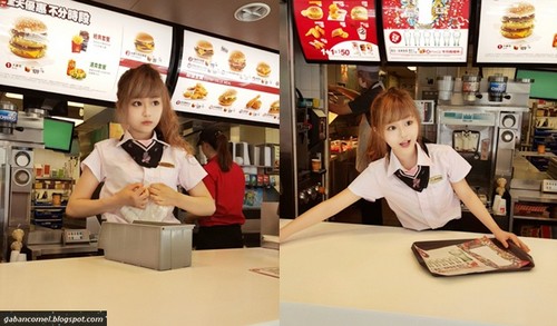 Inilah Pekerja McDonald 's Paling Cantik Bagaikan Bidadari. - Gaban Comel