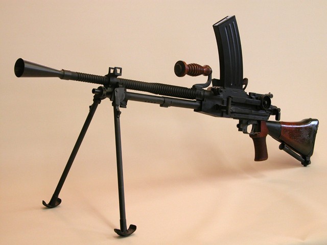 welcome to the world of weapons: Type 99 Light Machine Gun