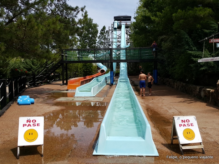 Acuamanía, em Salto: o parque aquático mais legal do Uruguai - Felipe ...