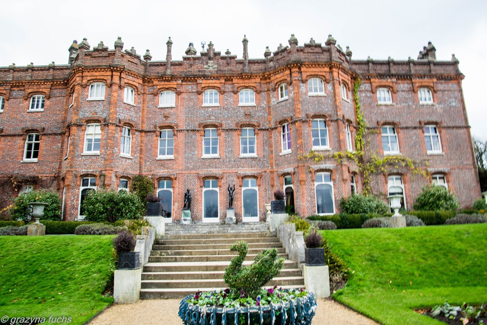 Enjoy your time with beautiful places: Hughenden - country home of the ...