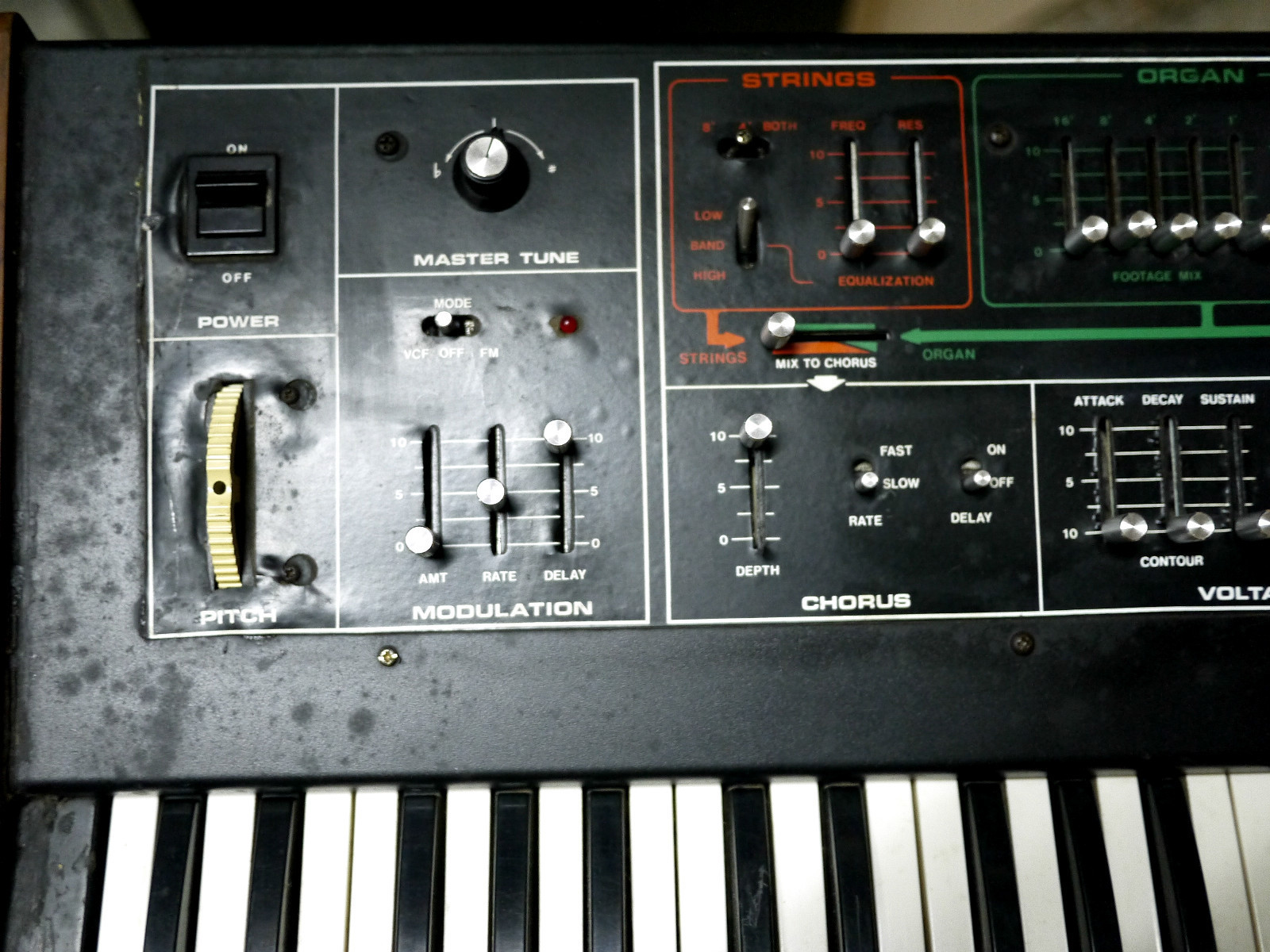 MATRIXSYNTH: Moog 80s Opus 3 Vintage Organ Strings Brass Synthesizer SN ...