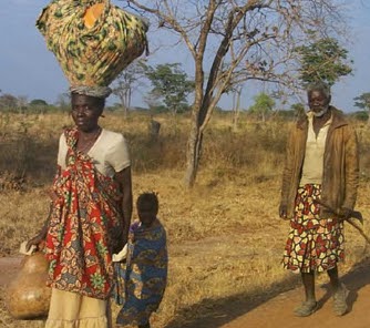 Ovimbundu : World of the Ovimbundu