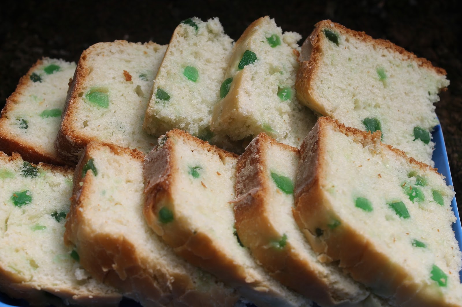 Femi's Kitchen: TUTTI FRUITY BREAD