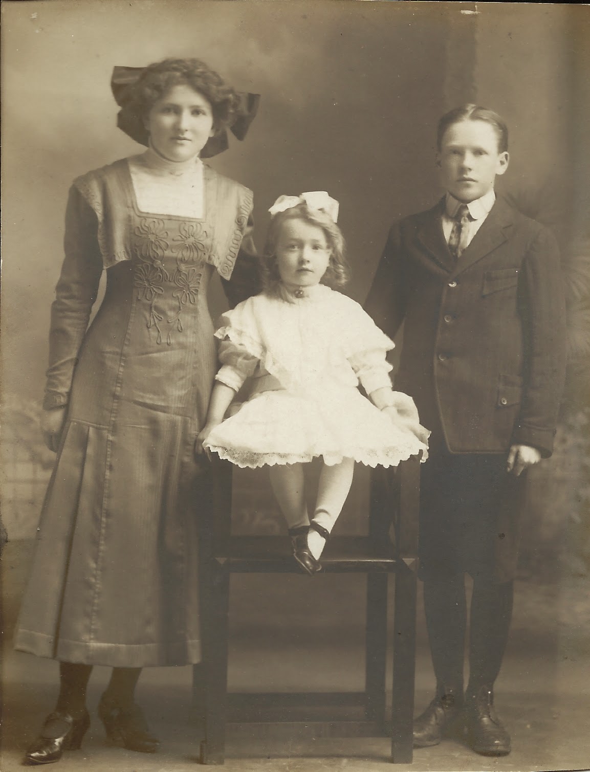 Brenda Dougall Merriman: The Book of Me (13)