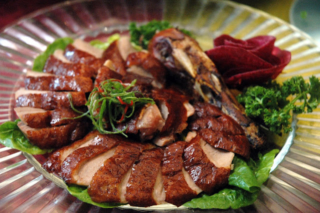 DUDE FOR FOOD: A Chinese Lauriat at Diamond Hotel's Corniche