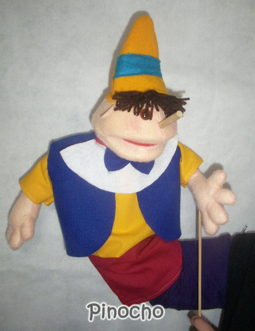 Titeres y Puppets Pirifleto: Guiñoles gigantes