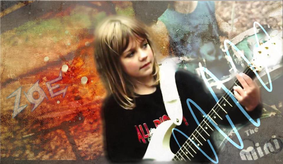 Zoe Thomson: please vote for me