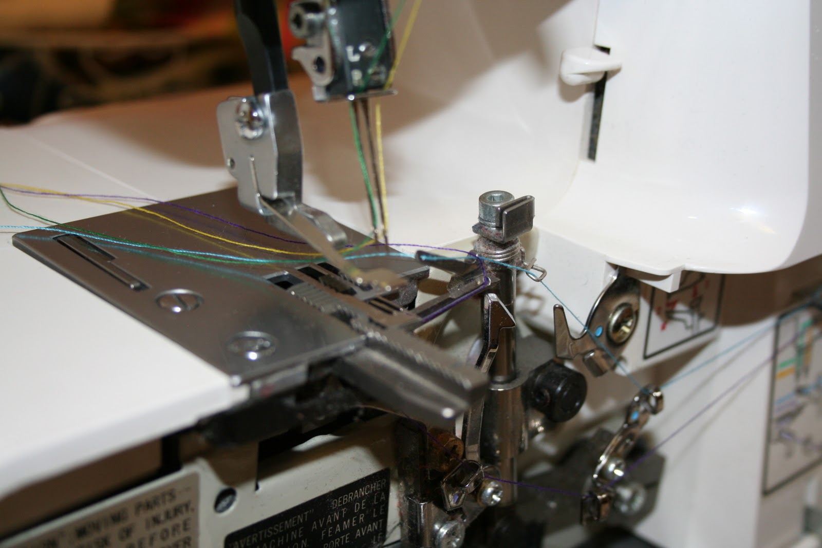 Tammy's Craft Emporium: White Superlock 2000 serger and dog bed.