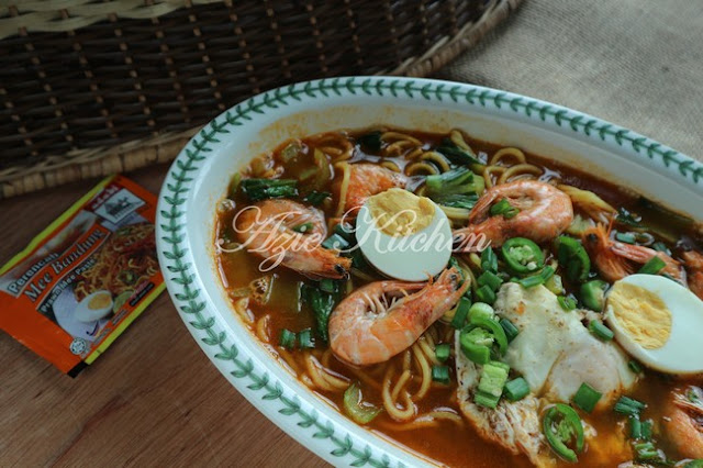 Mee Bandung Mudah dan Sangat Sedap - Azie Kitchen