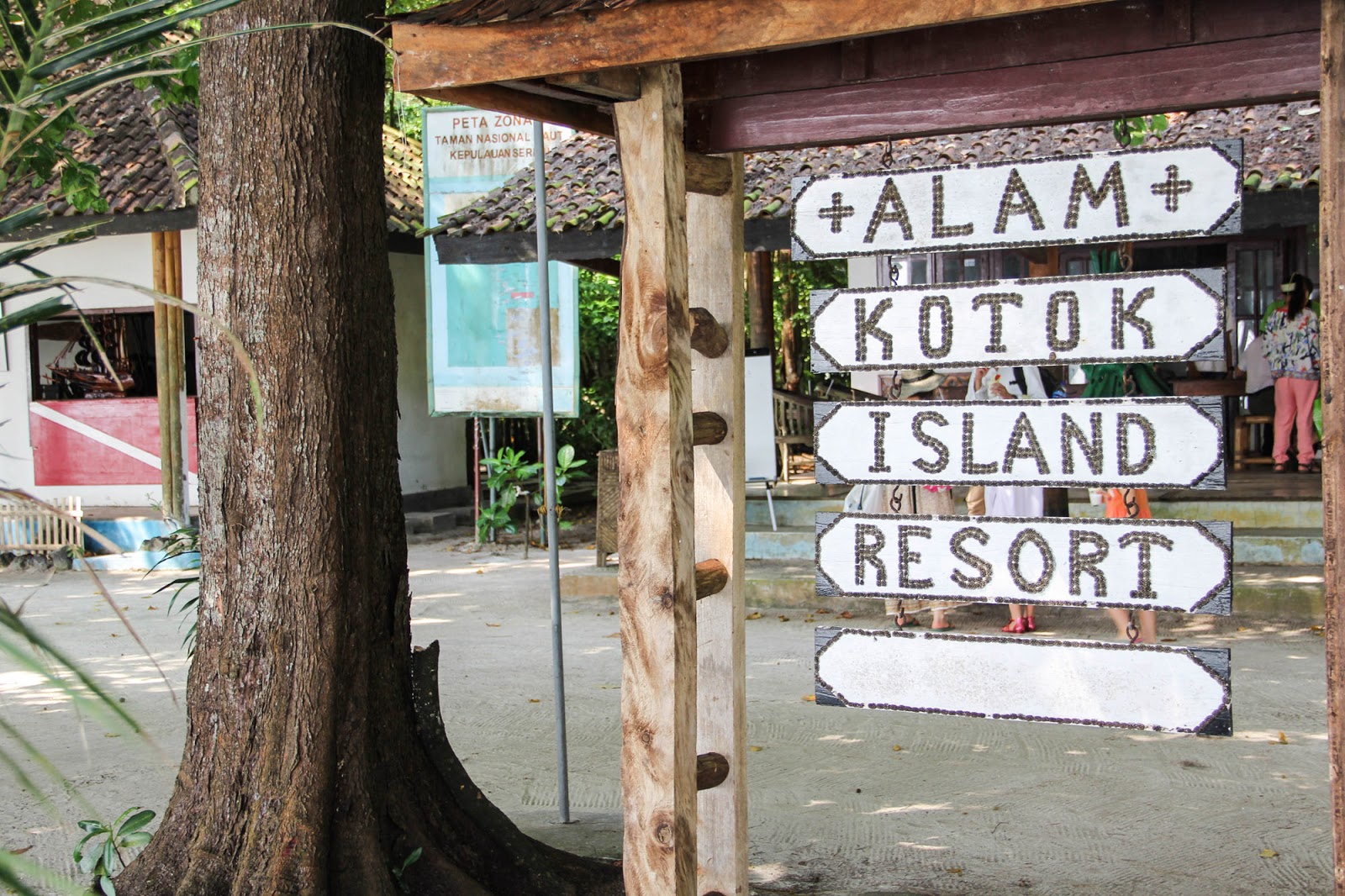 TheTravelingTeacher: Pulau Kotok | Indonesia