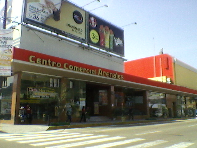 ARQUITECTURA CONTEMPORANEA DE LIMA: 4845 CENTRO COMERCIAL ARENALES
