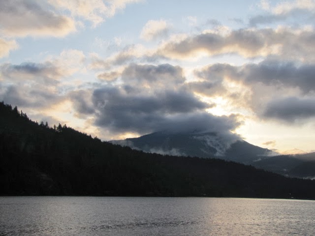 Millennium Dragon: A Day on Vancouver Islands West Coast - Travelling ...