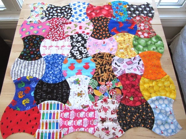 Sew Many Ways...: Machine Sewing Apple Core Quilt…With I Spy Fabric