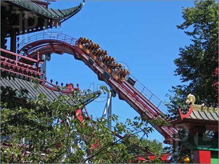 Let's Travel: TIVOLI GARDENS - DENMARK