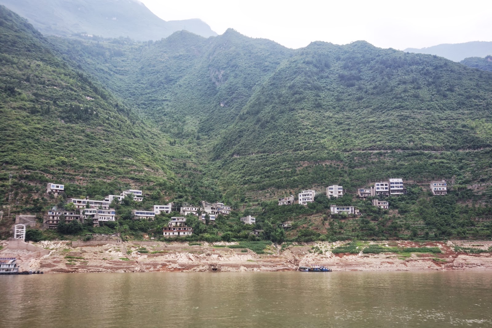 Cheryl's Travels: Day # 2 on the Yangtze River, through the Lesser ...