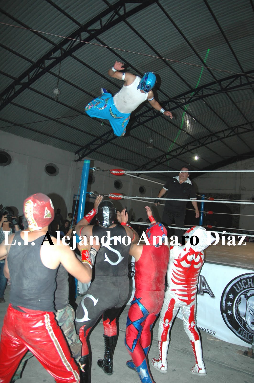 ESTRELLAS DEL RING.: Segundo Aniversario de Luchamania