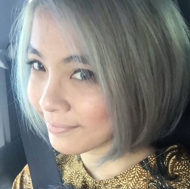 Warna Rambut Silver Grey - Katalog Model Rambut 2019